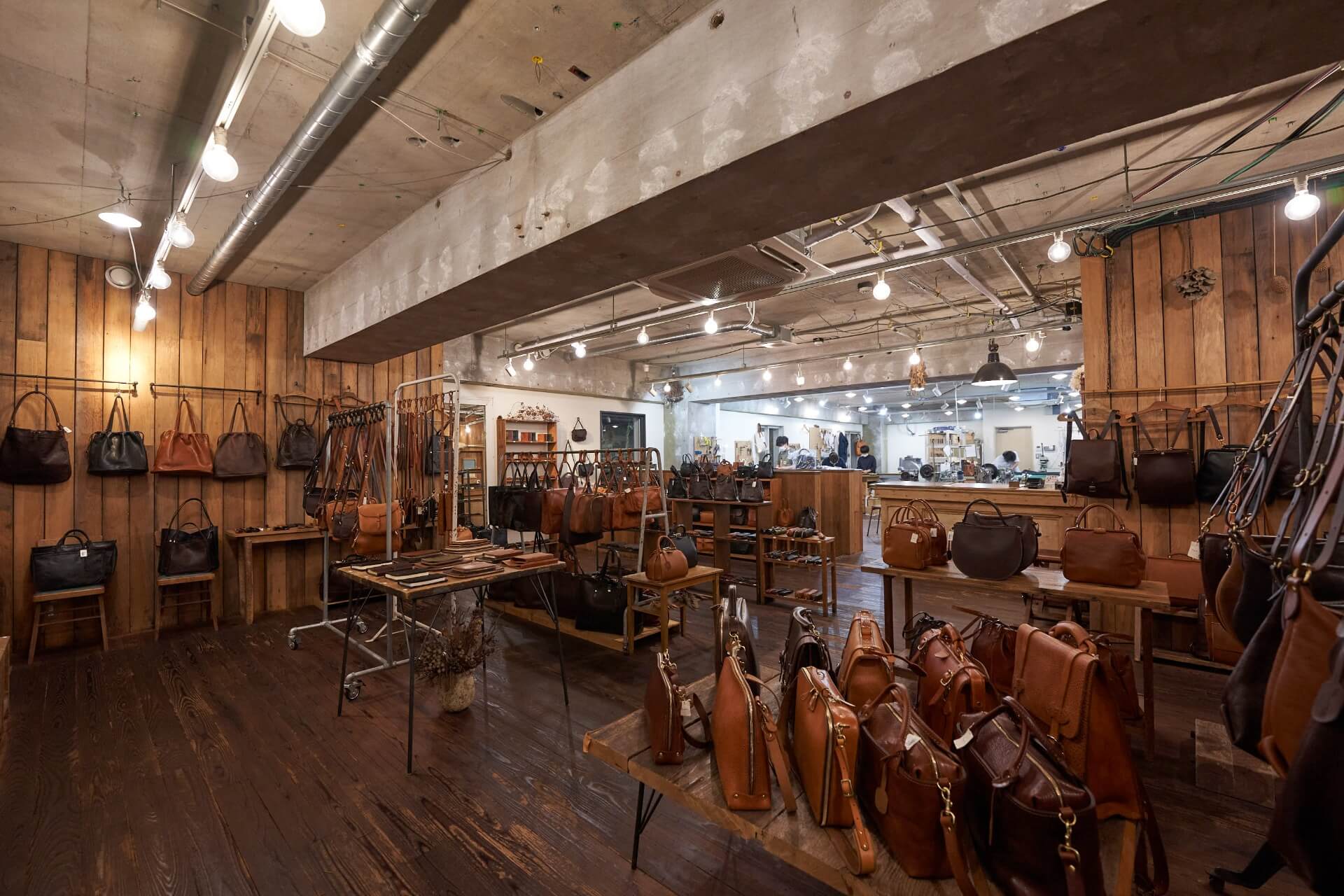 Organ | JAPAN LEATHER JOURNAL