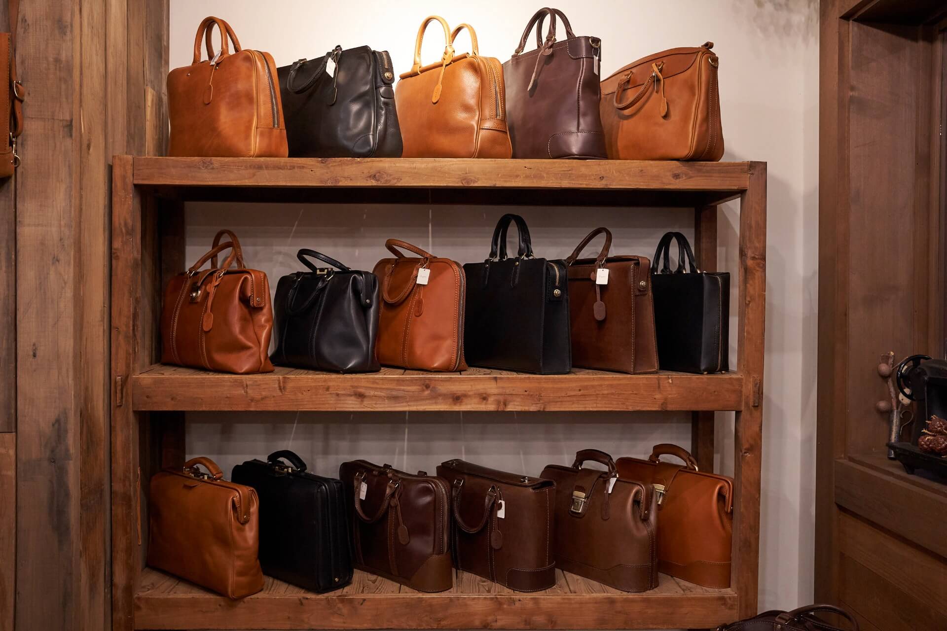 Organ | JAPAN LEATHER JOURNAL